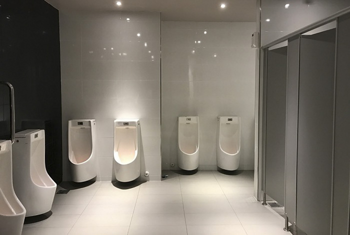 Smart sensor urinals made in Vietnam by Hao Canh Ceramic